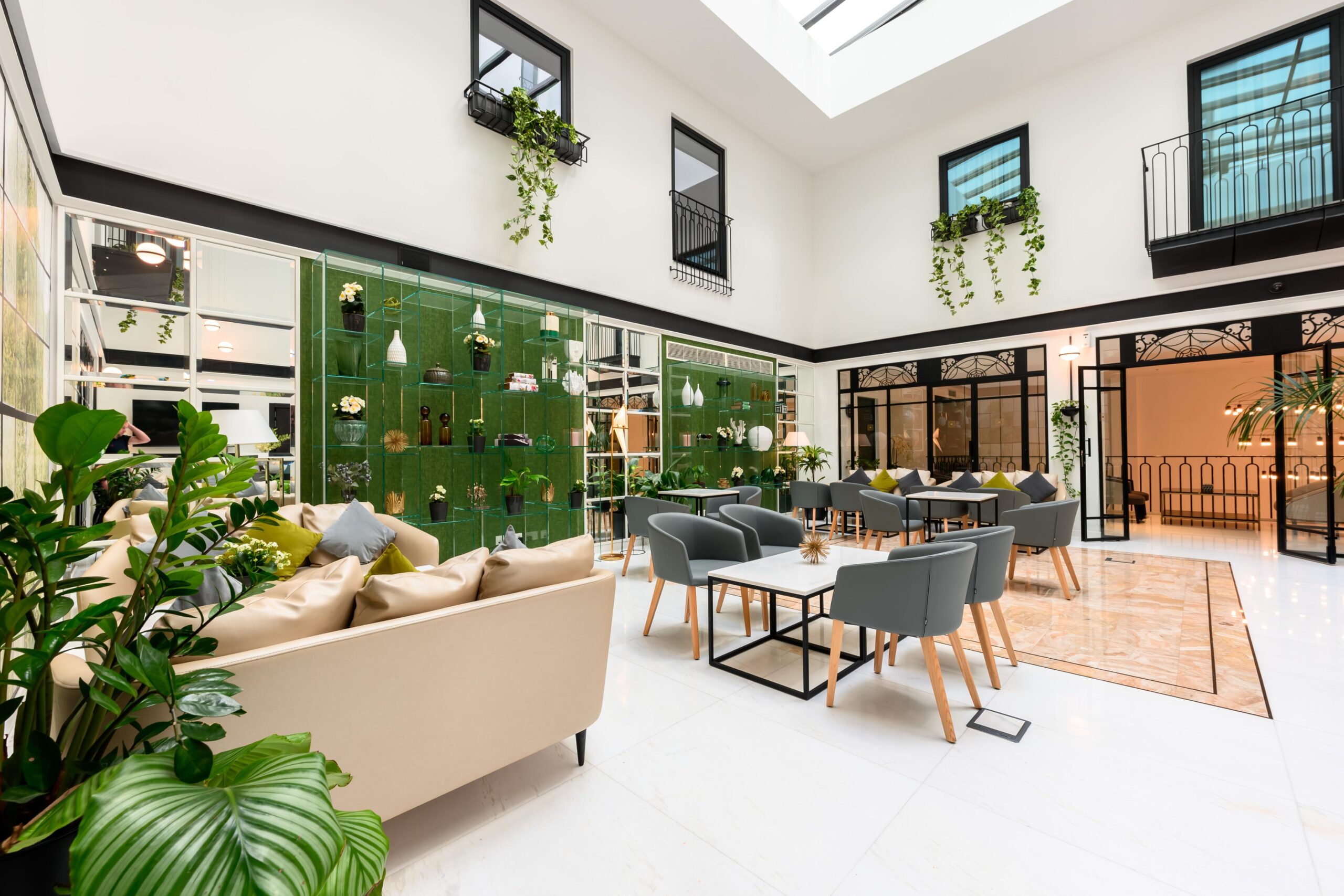 The Courtyard - The Embassy Valletta Hotel